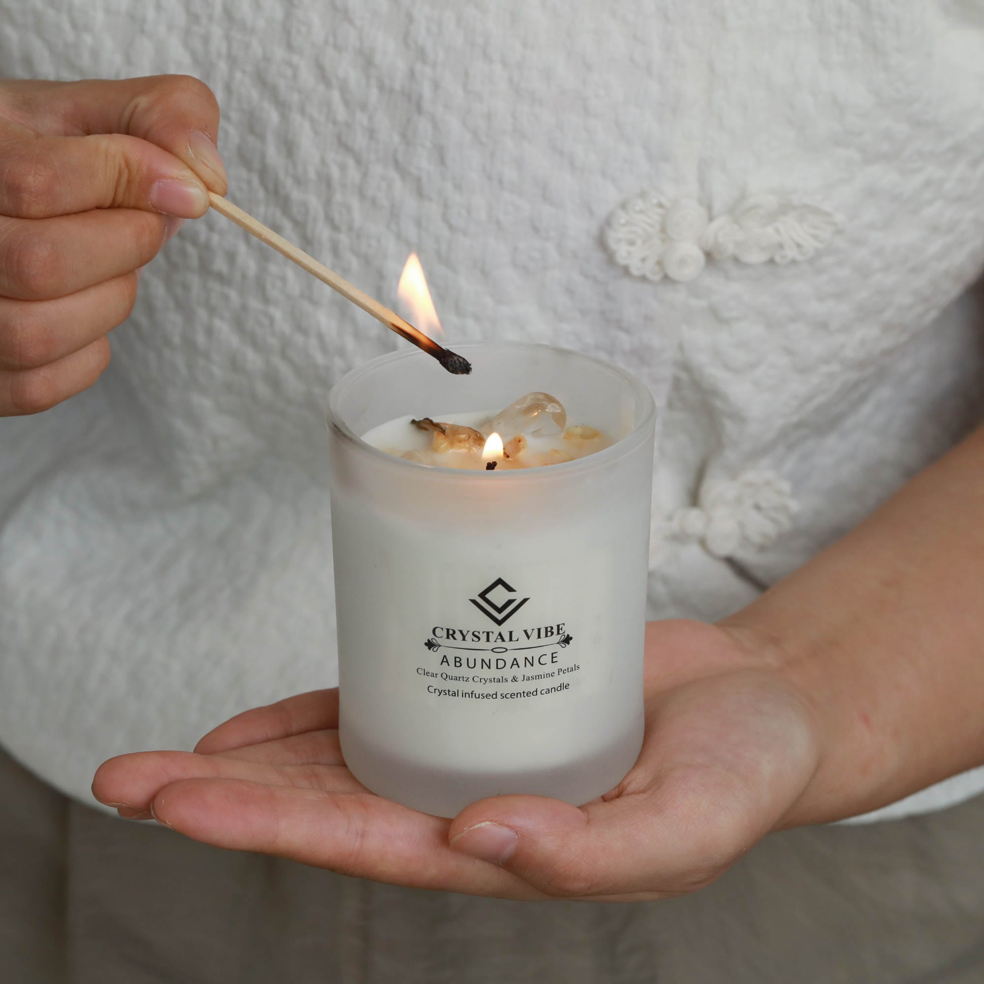 Jasmine Scented Crystal Candle - Crystal Vibe